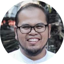 PRAKTISI | Politeknik Bisnis Digital